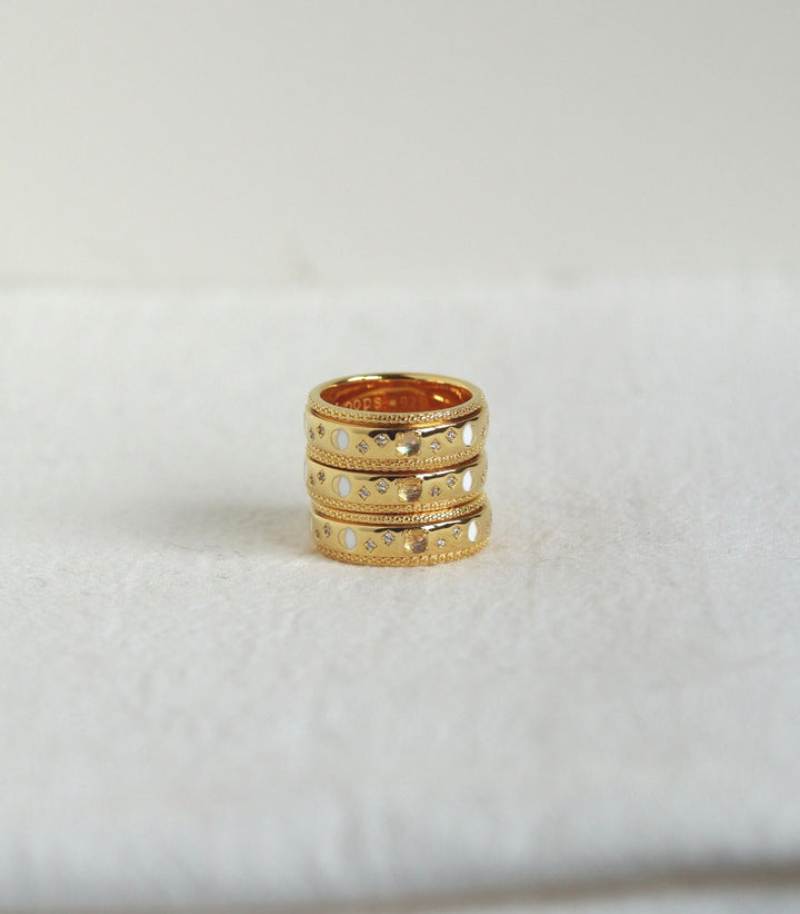 "It's just a phase" Moon Phase Spinning Ring – LuvLoops Jewellery